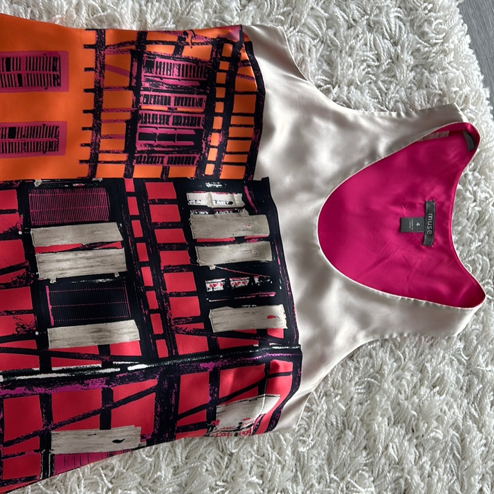 Beautiful Muse Dress With Building Pattern Size 4 - Gem